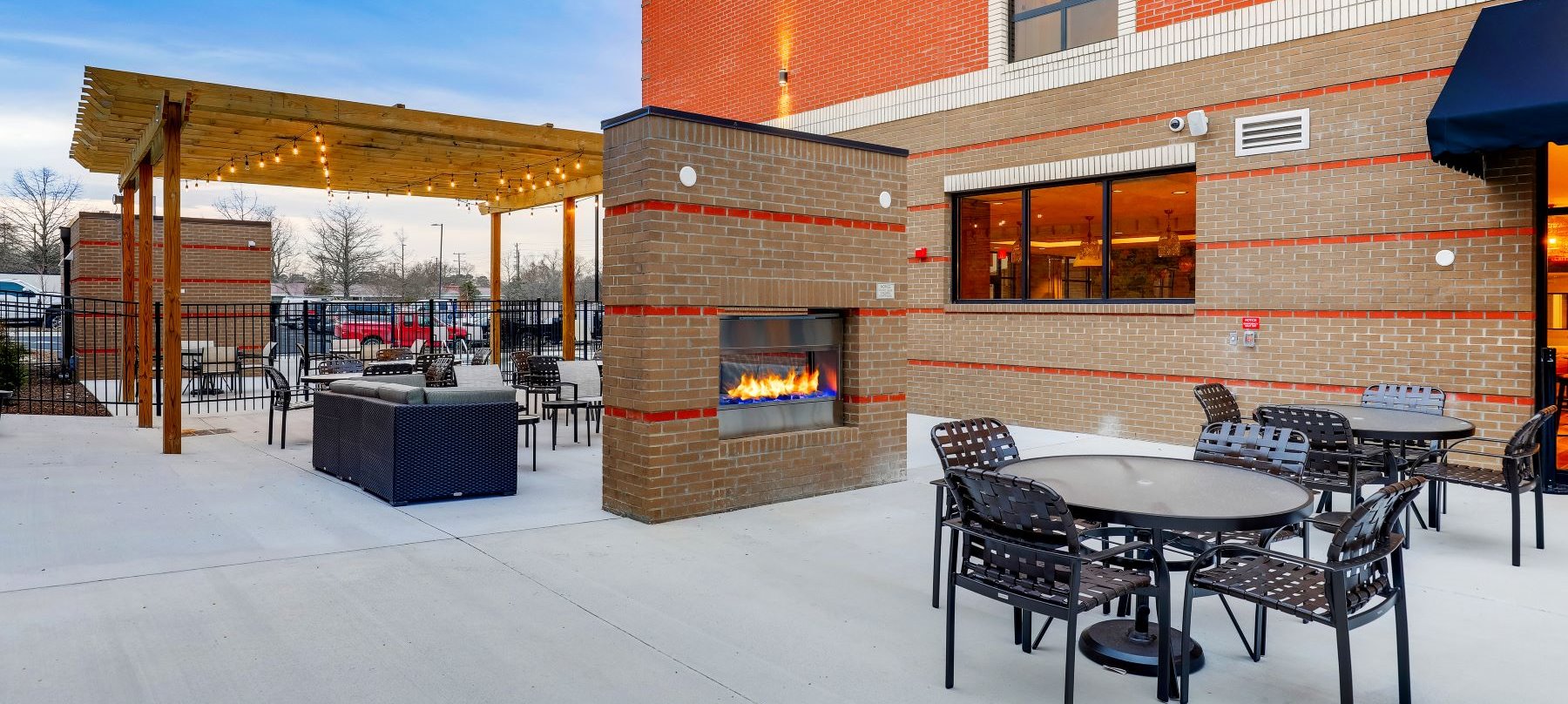 Home [dizzysbarandgrill.com]